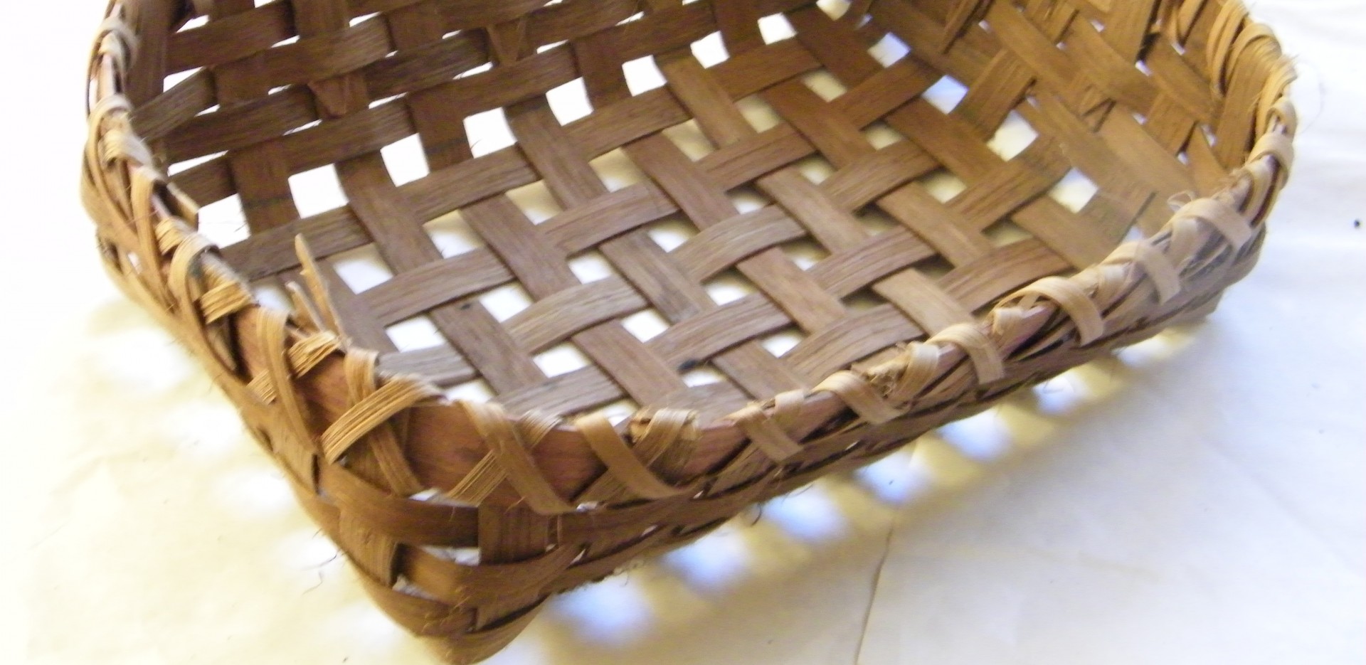 How To Make a Basket - Tom Stock